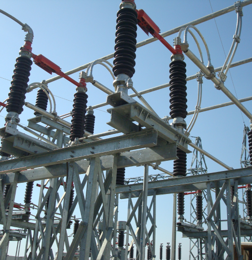 CENTER BREAK DISCONNECTING SWITCHES